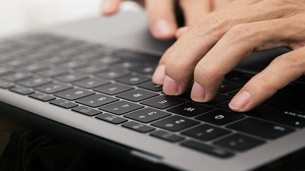 Mách bạn cách sử dụng bàn phím laptop và chỉnh bàn phím hiệu quả
