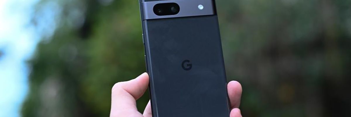 Google Pixel 7a lộ diện rõ nét trong loạt ảnh render mới