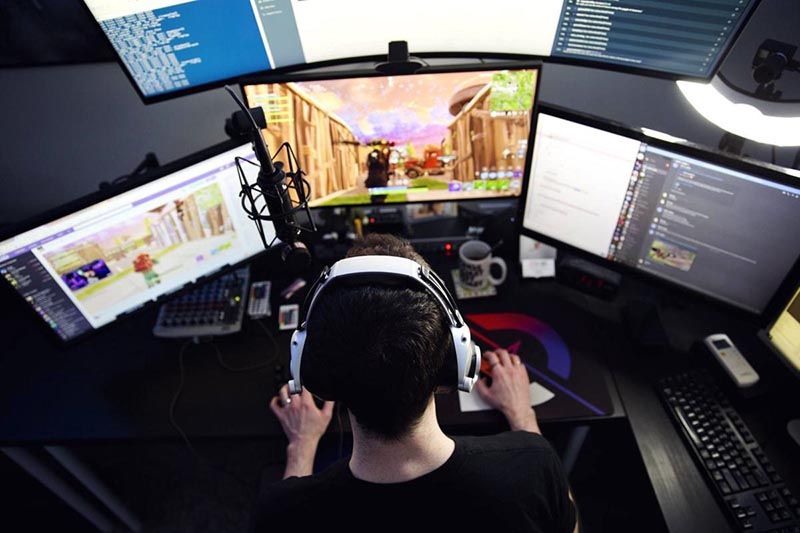 Stream là gì? Tìm hiểu khái niệm Stream live, Streamer