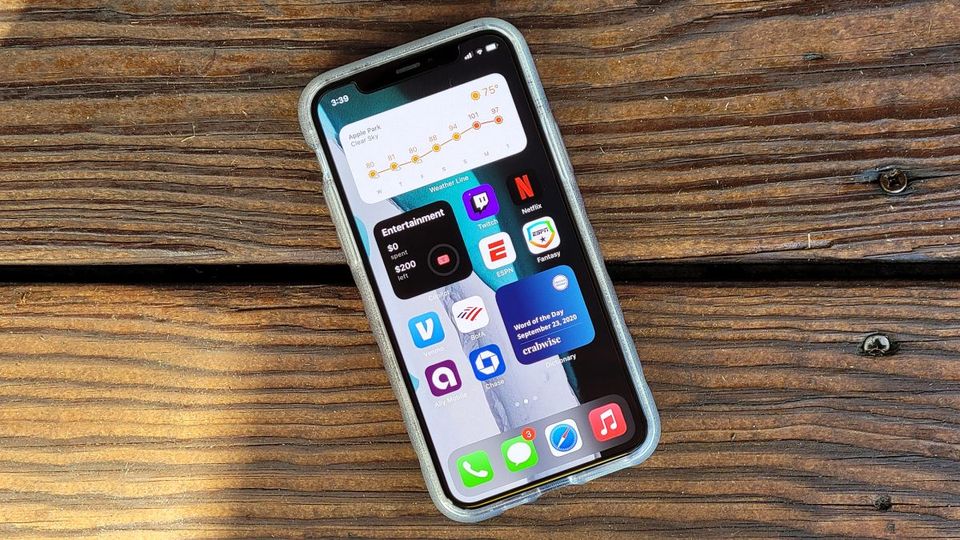 Top Widgets - Ứng dụng giúp cá nhân hóa màn hình chính iPhone với hình động