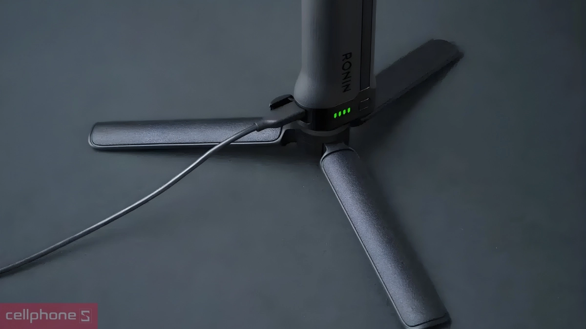 Tay cầm chống rung máy ảnh DJI Ronin-RS5 Pro | Giá rẻ