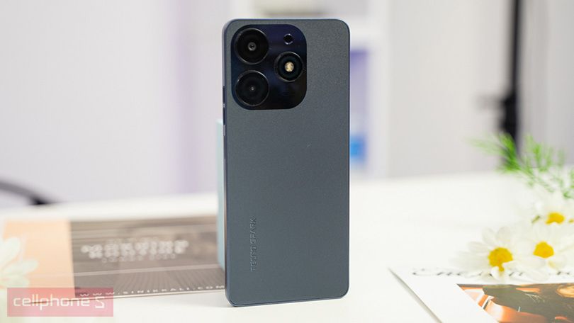 Tecno Spark 10 Pro 8GB 128GB - Giá rẻ