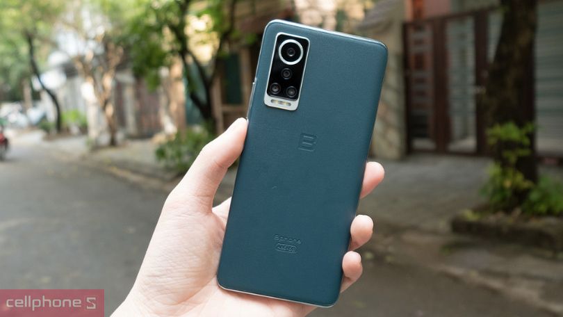 Điện thoại BKAV BPhone | Giá rẻ, thu cũ đổi mới, trả góp 0%