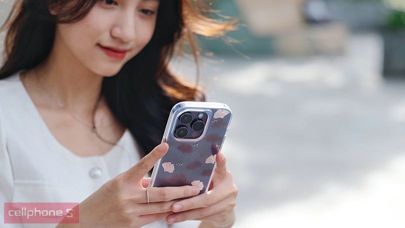 Ốp lưng UNIQ chống sốc | Chính hãng giá tốt, có bảo hành